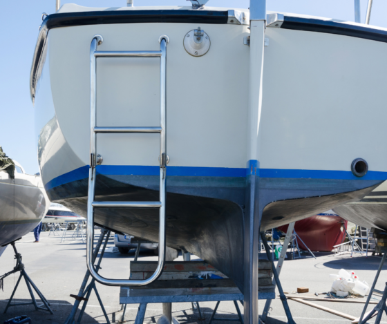 What is a Boat Transom? Your Ultimate Guide! - Click&Boat Blog