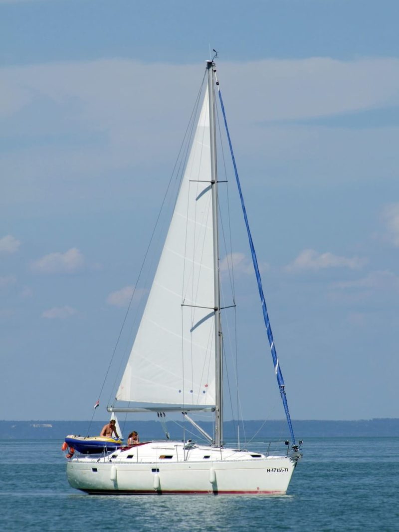What's a sailboat mast? All you need to know! - Click&Boat Blog